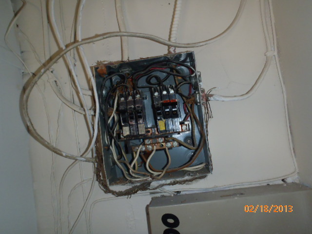unsafe electric panel | Home Inspections by Accurate Inspections, Inc.